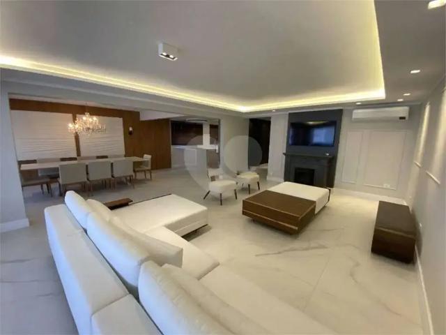 Apartamento para Venda em Santos/SP Boqueirão 3 Quartos