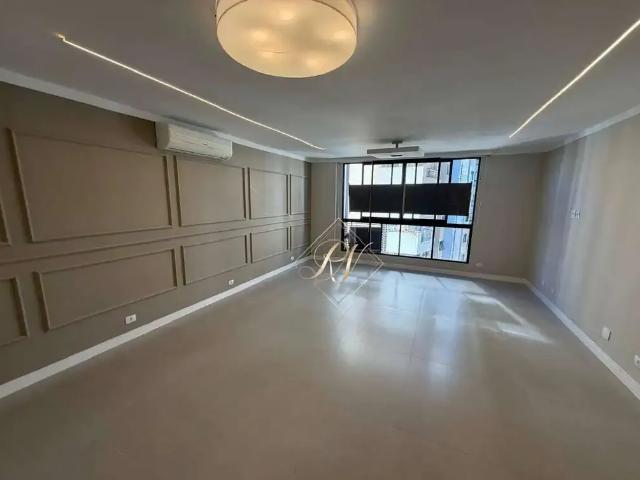 Apartamento para Venda em Santos/SP Boqueirão 3 Quartos