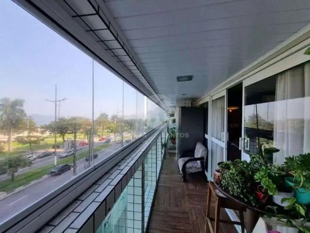 Apartamento para Venda em Santos/SP Boqueirão 3 Quartos