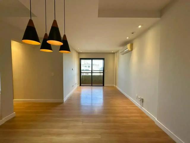 Apartamento para Venda em Santos/SP Boqueirão 3 Quartos