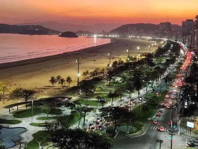 Apartamento para Venda em Santos/SP Boqueirão 3 Quartos