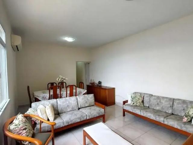 Apartamento para Venda em Santos/SP Embaré 3 Quartos