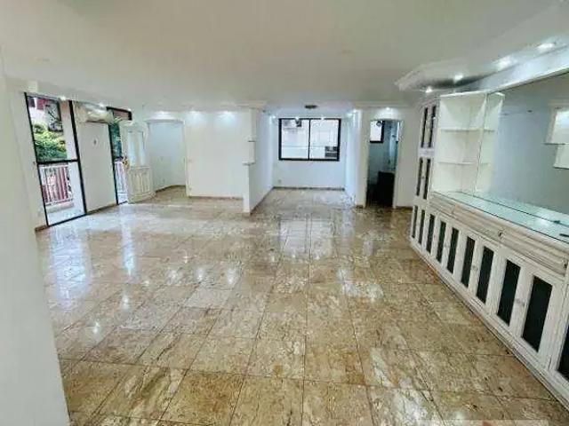 Apartamento para Venda em Santos/SP Boqueirão 3 Quartos