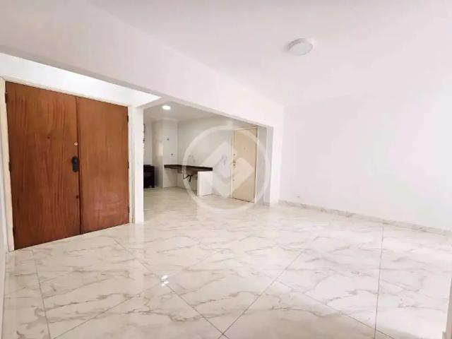 Apartamento para Venda em Santos/SP Boqueirão 3 Quartos