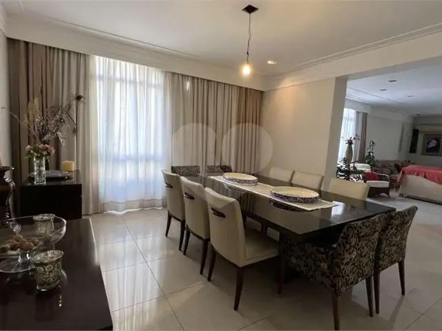Apartamento para Venda em Santos/SP Boqueirão 3 Quartos