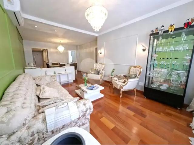 Apartamento para Venda em Santos/SP Boqueirão 3 Quartos