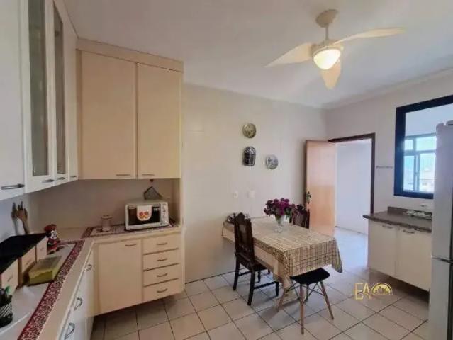 Apartamento para Venda em Santos/SP Gonzaga 2 Quartos