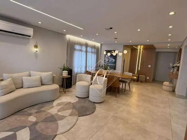 Apartamento para Venda em Santos/SP Embaré 4 Quartos