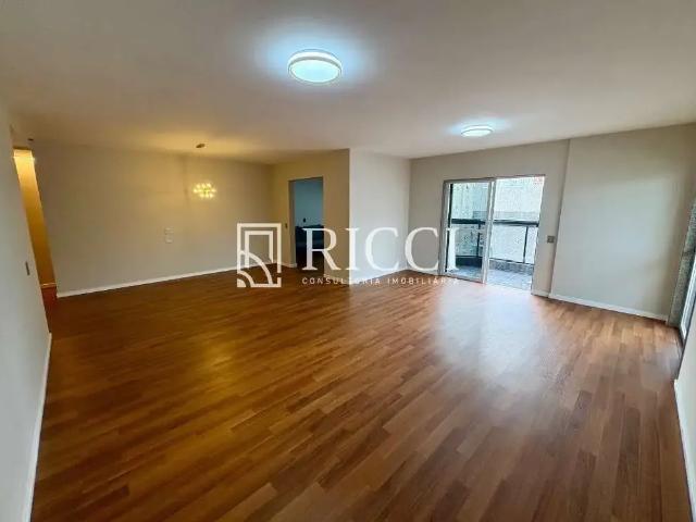 Apartamento para Venda em Santos/SP Embaré 4 Quartos