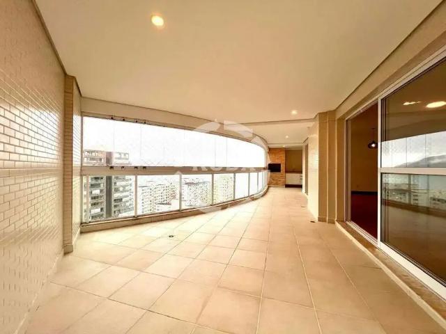 Apartamento para Venda em Santos/SP Embaré 4 Quartos