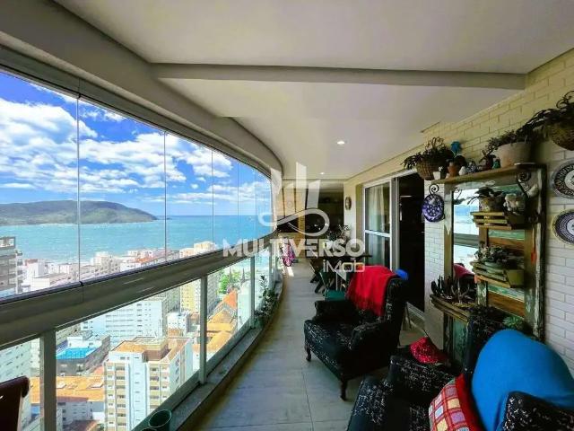 Apartamento para Venda em Santos/SP Embaré 4 Quartos