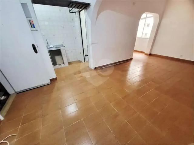 Apartamento para Venda em Santos/SP Embaré 1 Quartos