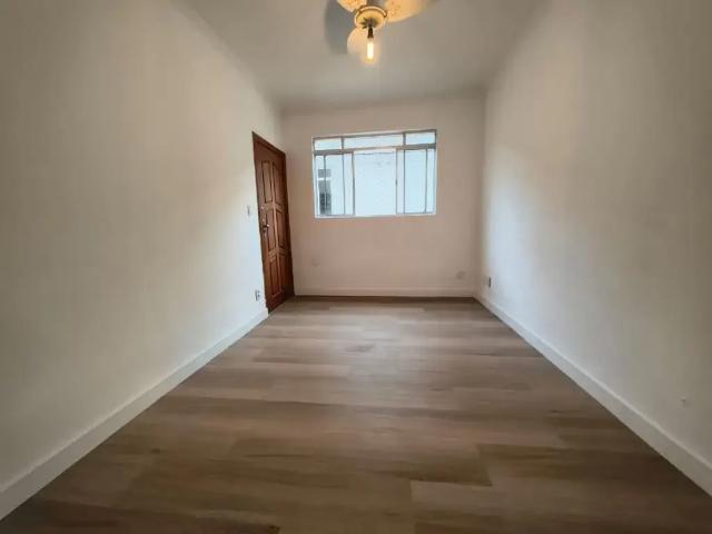 Apartamento para Venda em Santos/SP Embaré 2 Quartos