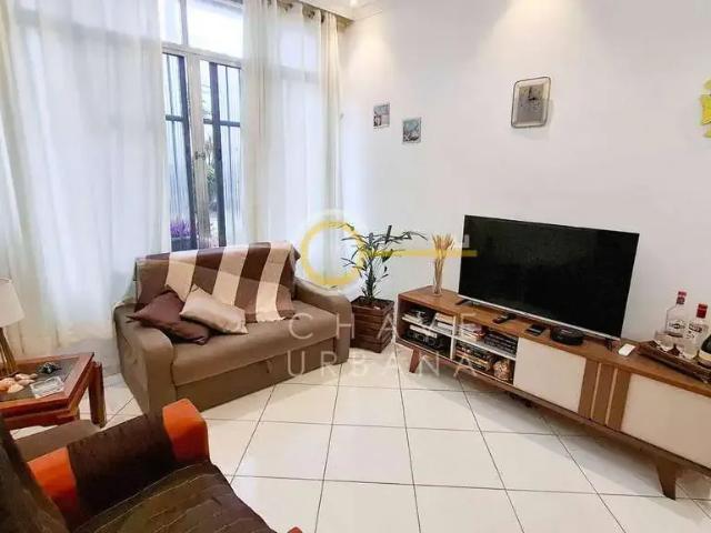 Apartamento para Venda em Santos/SP Embaré 2 Quartos