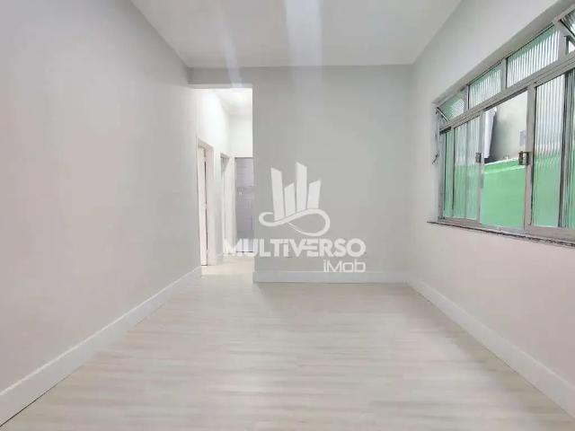Apartamento para Venda em Santos/SP Embaré 2 Quartos