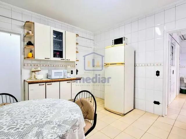 Apartamento para Venda em Santos/SP Embaré 2 Quartos