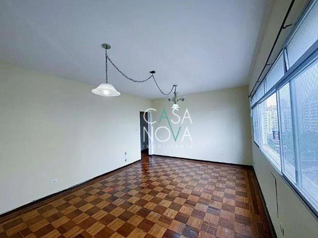 Apartamento para Venda em Santos/SP Embaré 2 Quartos