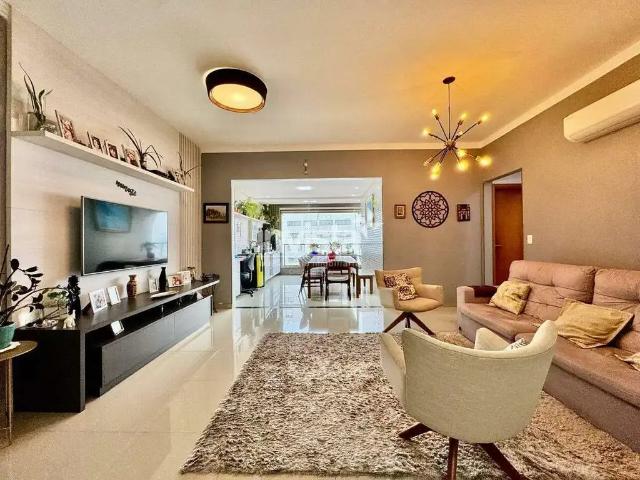 Apartamento para Venda em Santos/SP Embaré 2 Quartos