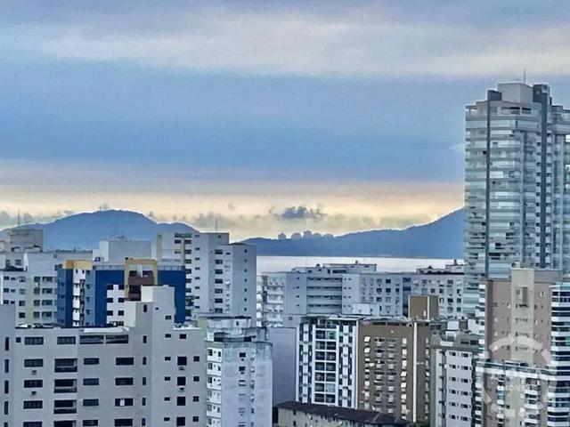Apartamento para Venda em Santos/SP Embaré 2 Quartos