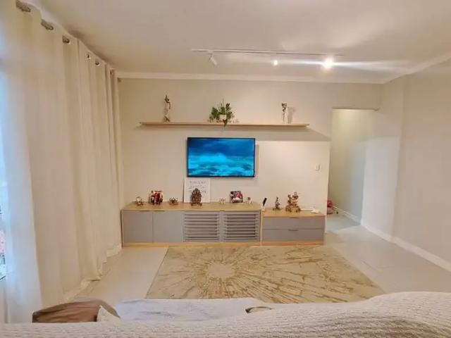 Apartamento para Venda em Santos/SP Embaré 2 Quartos