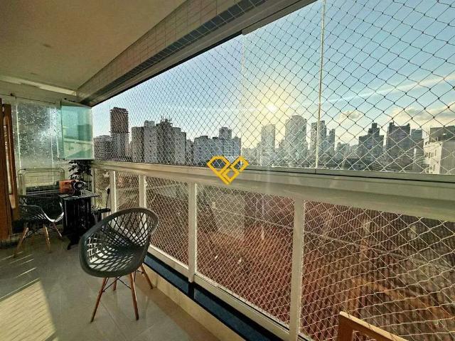 Apartamento para Venda em Santos/SP Embaré 2 Quartos