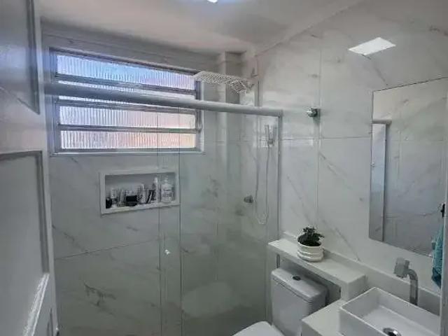 Apartamento para Venda em Santos/SP Embaré 2 Quartos