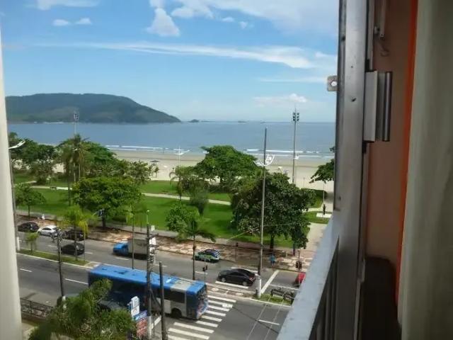 Apartamento para Venda em Santos/SP Embaré 2 Quartos