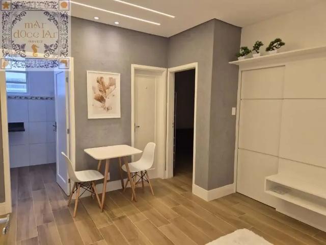 Apartamento para Venda em Santos/SP Embaré 2 Quartos
