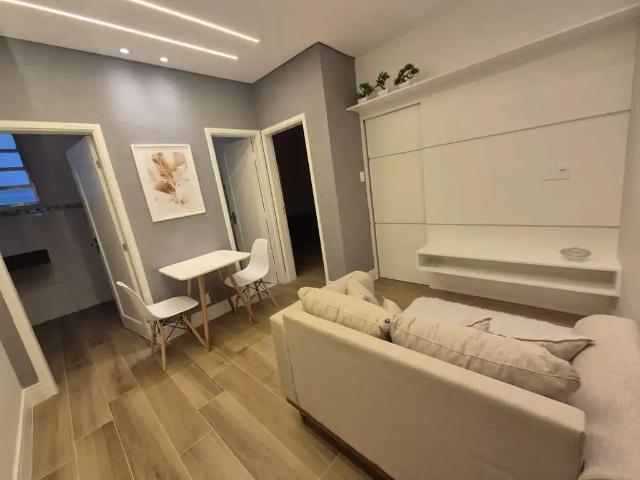 Apartamento para Venda em Santos/SP Embaré 2 Quartos