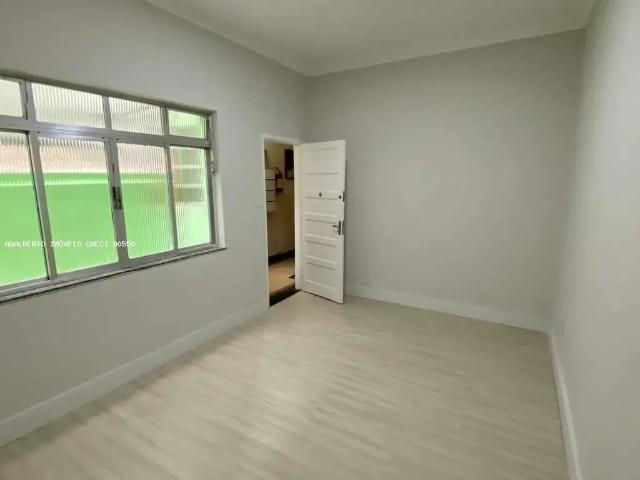 Apartamento para Venda em Santos/SP Embaré 2 Quartos