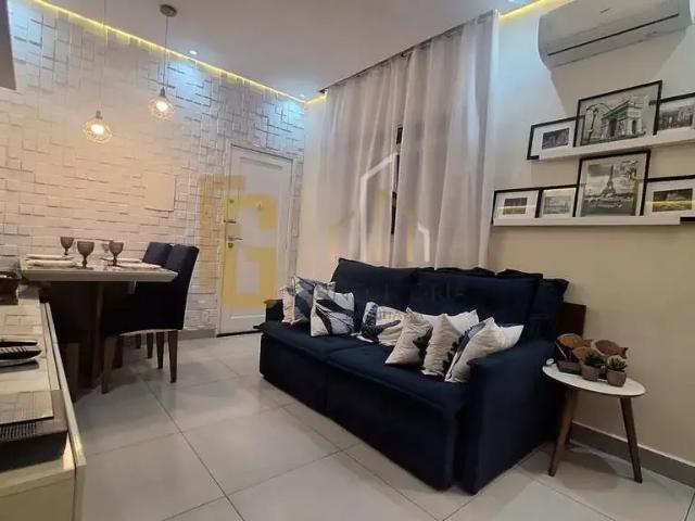 Apartamento para Venda em Santos/SP Embaré 2 Quartos