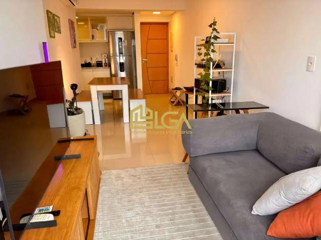Apartamento para Venda em Santos/SP Embaré 2 Quartos
