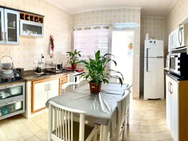 Apartamento para Venda em Santos/SP Embaré 2 Quartos