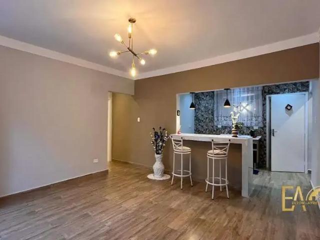Apartamento para Venda em Santos/SP Embaré 2 Quartos