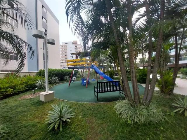 Apartamento para Venda em Santos/SP Embaré 3 Quartos