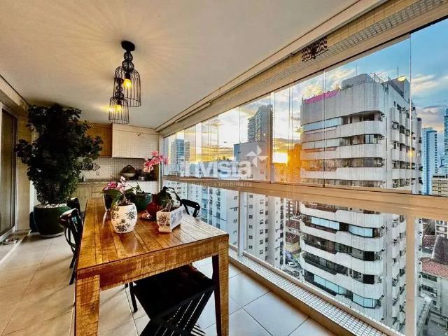 Apartamento para Venda em Santos/SP Embaré 3 Quartos