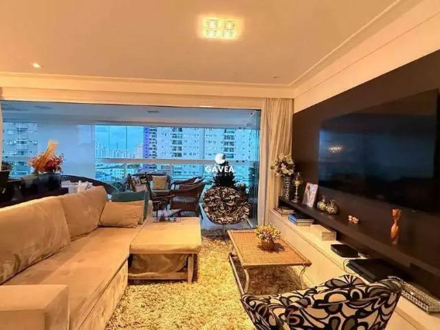 Apartamento para Venda em Santos/SP Embaré 3 Quartos