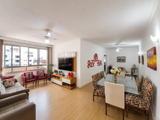 Apartamento para Venda em Santos/SP Embaré 3 Quartos