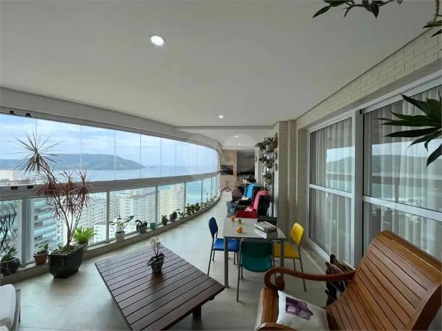 Apartamento para Venda em Santos/SP Embaré 3 Quartos