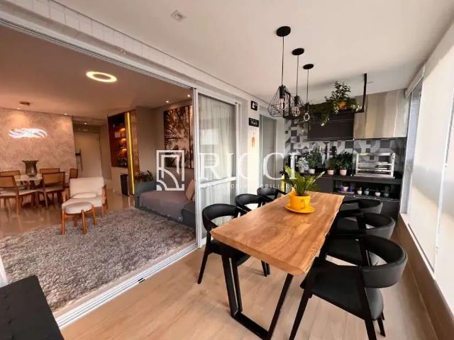 Apartamento para Venda em Santos/SP Embaré 3 Quartos