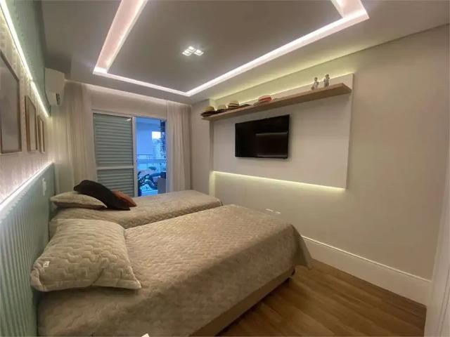 Apartamento para Venda em Santos/SP Embaré 3 Quartos