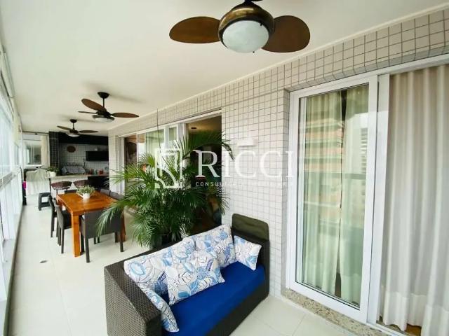 Apartamento para Venda em Santos/SP Embaré 3 Quartos