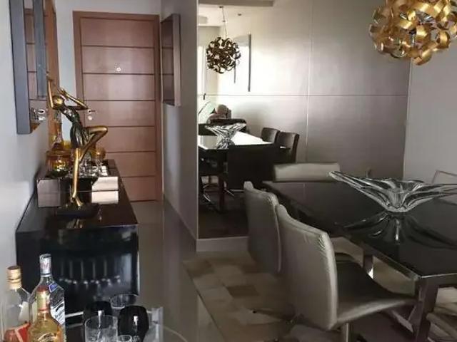 Apartamento para Venda em Santos/SP Embaré 3 Quartos