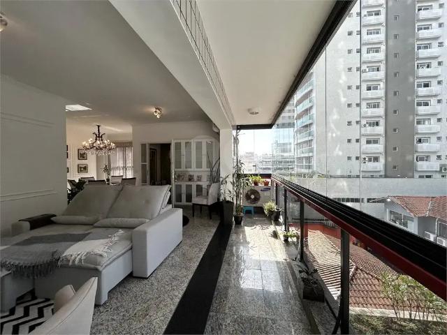 Apartamento para Venda em Santos/SP Embaré 3 Quartos