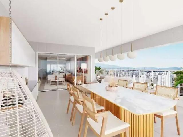 Apartamento para Venda em Santos/SP Embaré 3 Quartos