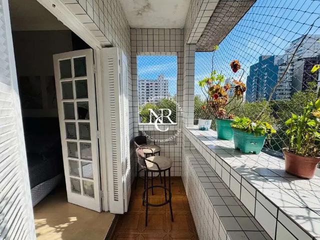 Apartamento para Venda em Santos/SP Embaré 3 Quartos