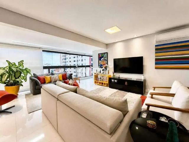 Apartamento para Venda em Santos/SP Embaré 3 Quartos