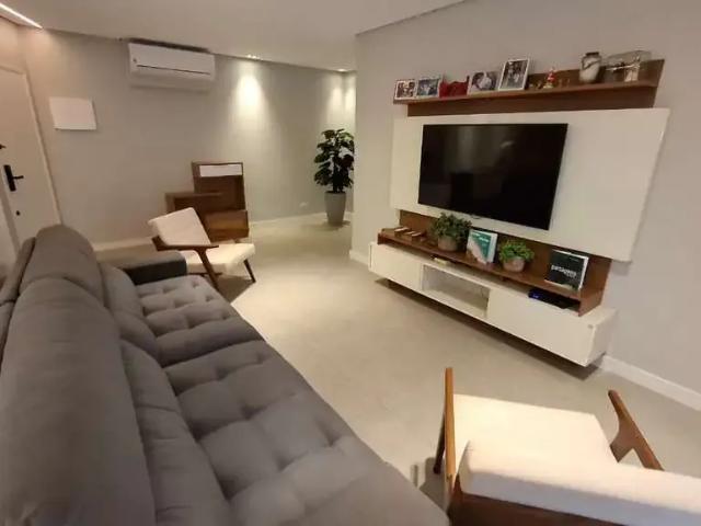 Apartamento para Venda em Santos/SP Embaré 3 Quartos