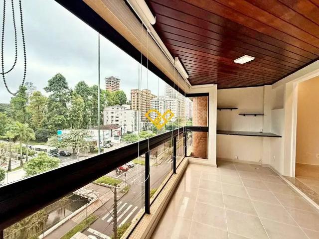 Apartamento para Venda em Santos/SP Embaré 3 Quartos