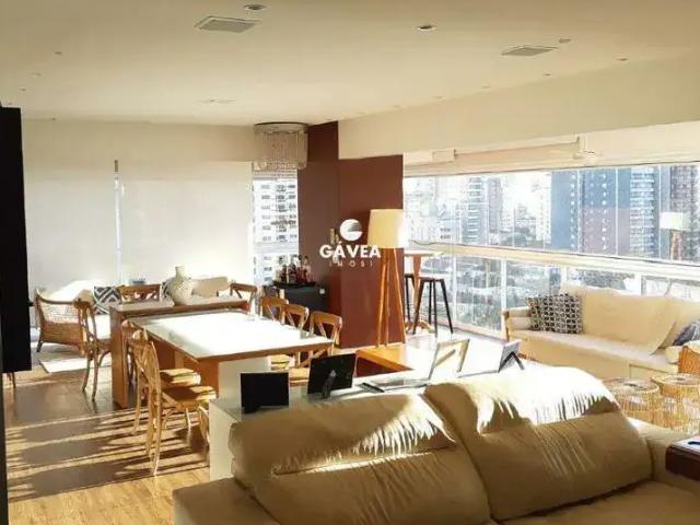 Apartamento para Venda em Santos/SP Embaré 3 Quartos
